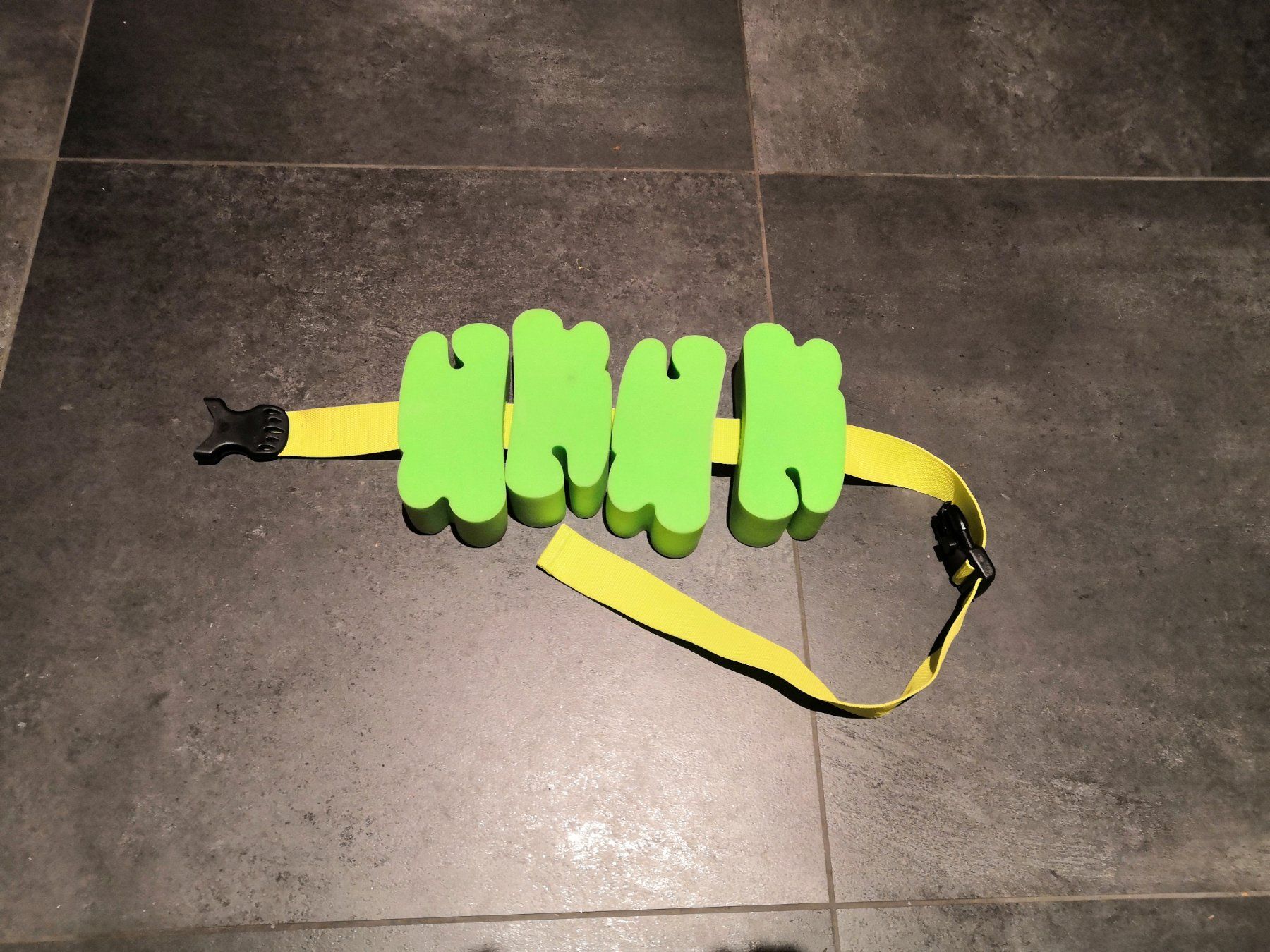 Ceinture de natation pour enfant (D'occasion) à Neuchâtel pour CHF 1 ...