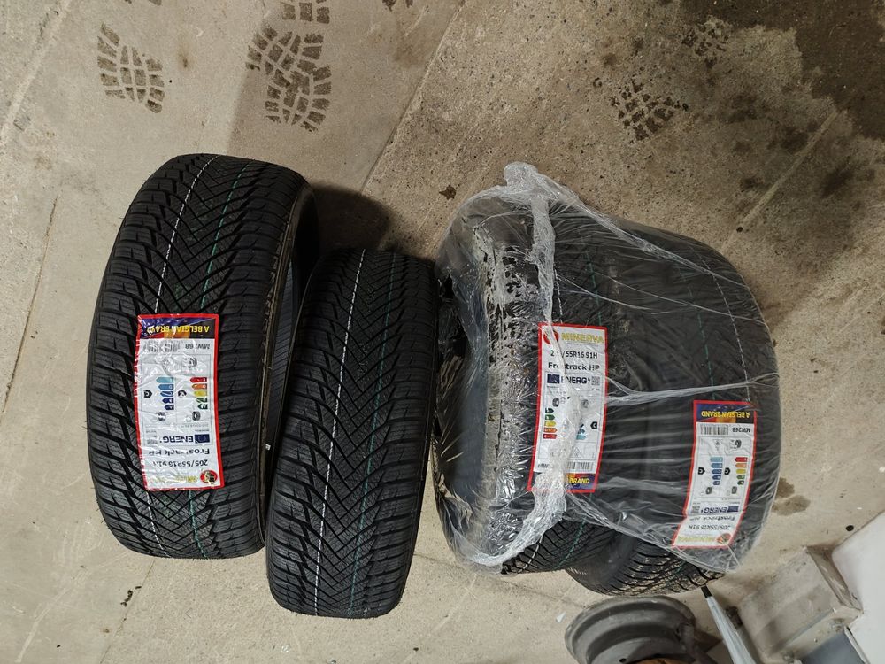 Neue Minerva Winterreifen 205/55r16 91R (4 Stk) (Neu und ...