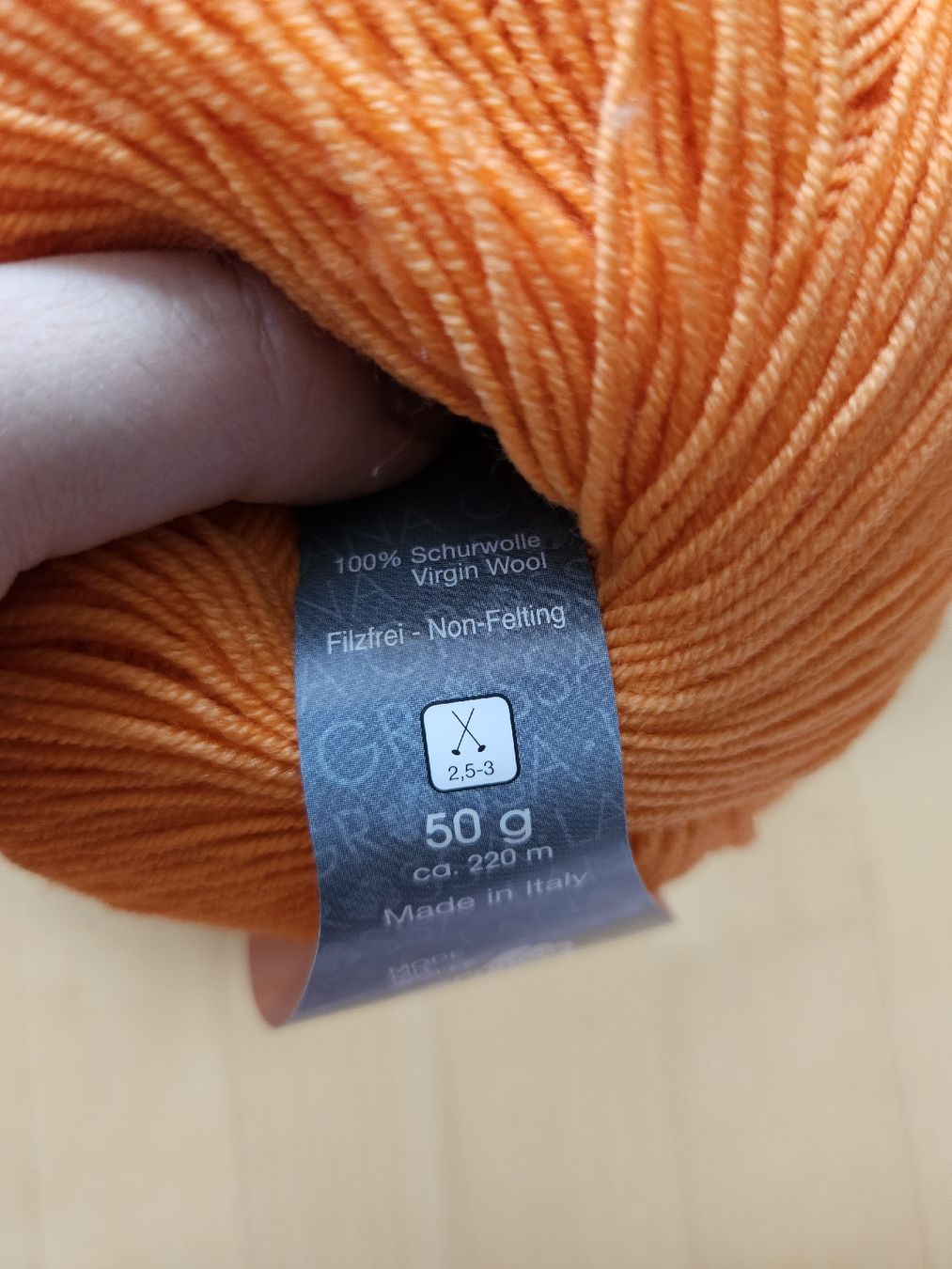 6 Stk Schurwolle orange (Cool Wool Baby) 100% Schurwolle (Neu (gemäss ...