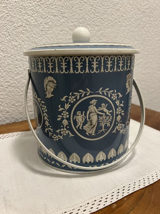 Blechdose Dose Vintage blau weiss England (Gebraucht) in Ruswil für CHF ...