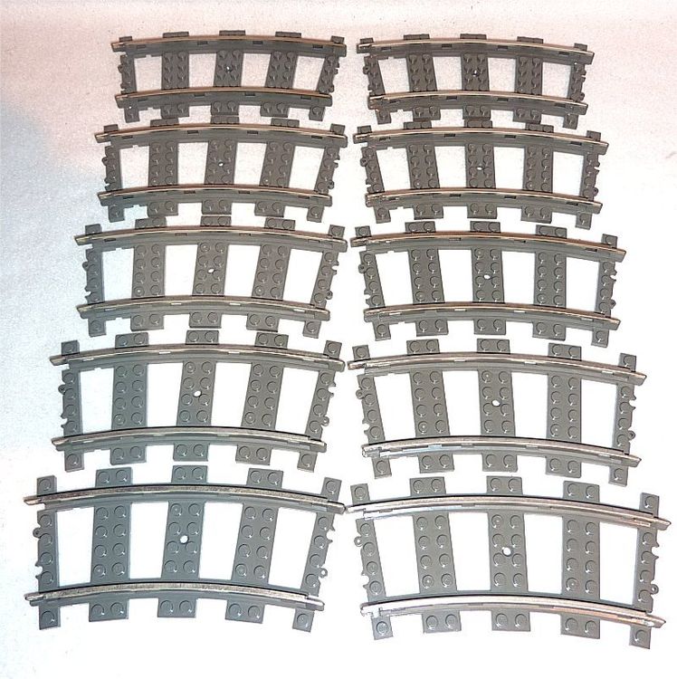 Lego 10 Eisenbahn Schienen Rails 9V -A35 (Gebraucht) in Morges für CHF ...