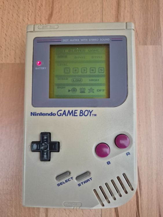 Nintendo Game Boy Classic – funktioniert – Display Streifen (Defekt) in ...