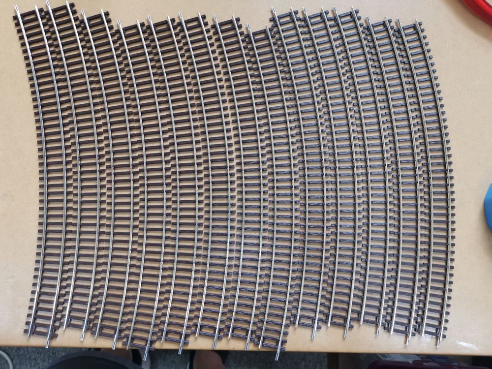 Roco 42426 - Gebogenes Gleis R6, 30° (Gebraucht) in St. Margrethen SG für CHF 5 – mit Lieferung ...