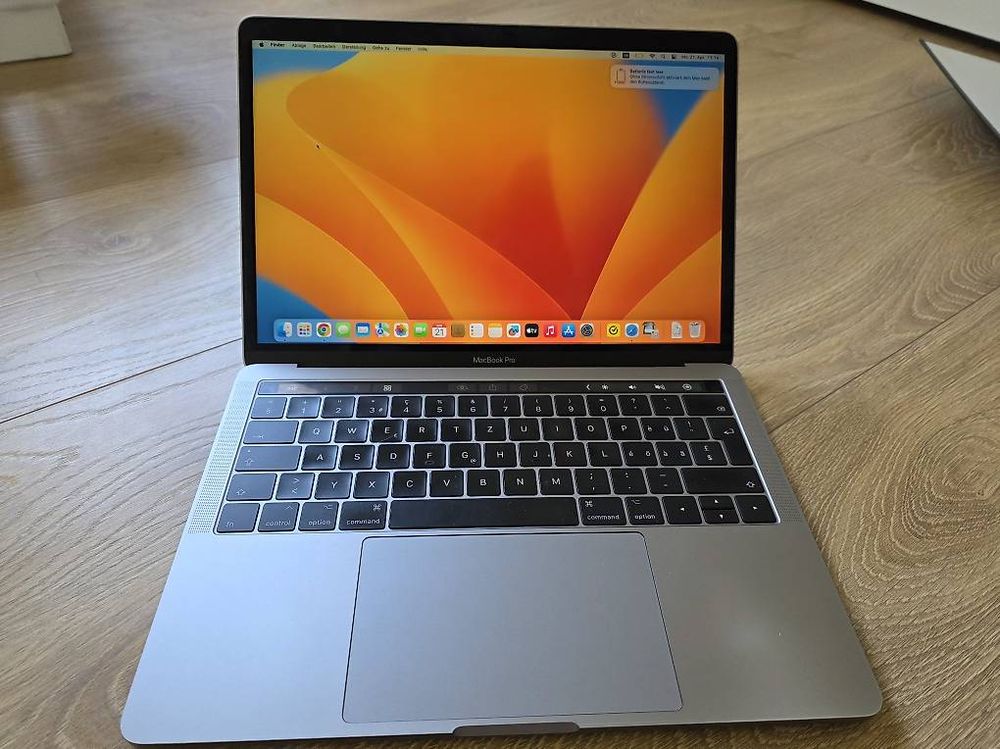 Macbook Pro I5 8GB Ram 256GB (Gebraucht) in Danis für CHF 300 – nur ...