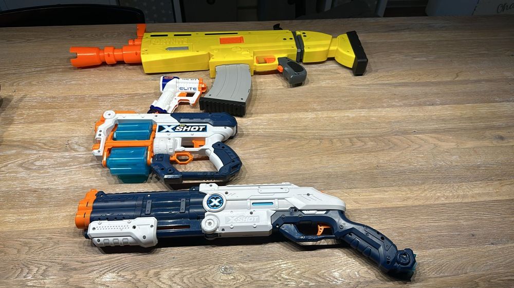 NERF und X-Shot / FORTNITE (Gebraucht) in Rapperswil BE für CHF 9 – nur ...