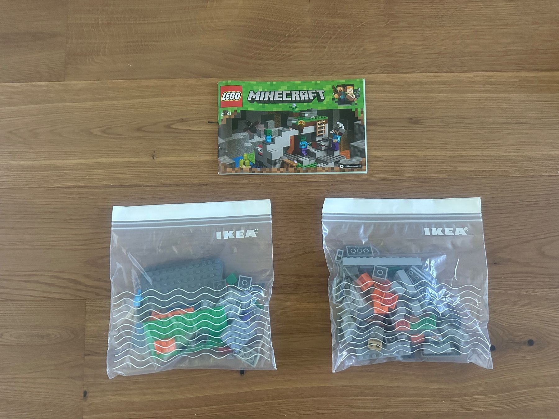 Lego Minecraft Die Zombiehöhle 21141 - Komplett! (Gebraucht) in ...