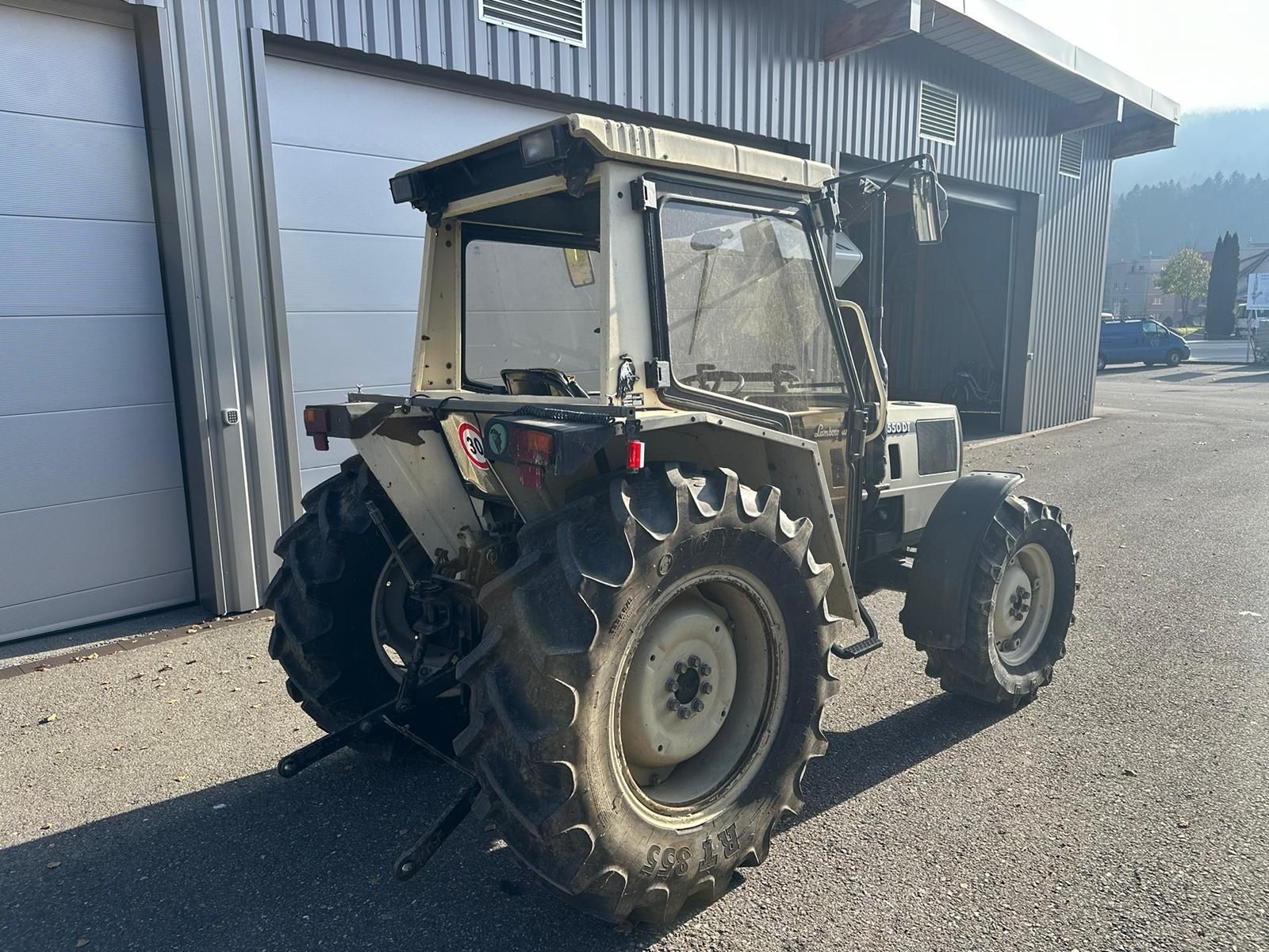 Traktor Lamborghini 550 KDT (Gebraucht) in Uznach für CHF 10500 – nur Abholung auf Ricardo kaufen