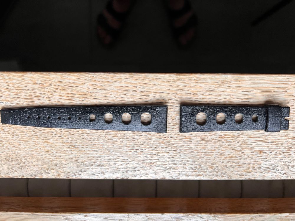 Vintage Tropic Band 19 mm Schwarz (Gebraucht) in chur für CHF 55 – mit ...