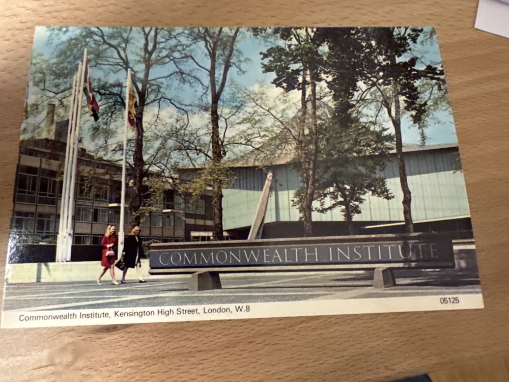 Postkarte Commonwealth Institute London 📯 | Kaufen auf Ricardo