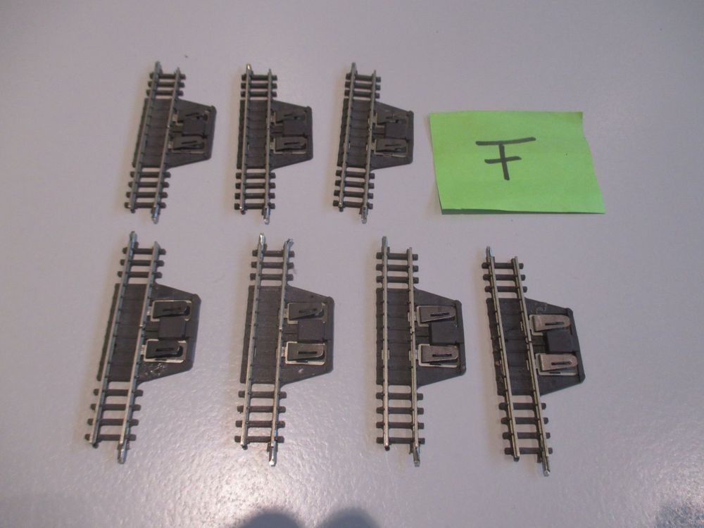 StarRecordsGmbH: Märklin 8588 7 x Trenngleis 55 mm | Kaufen auf Ricardo