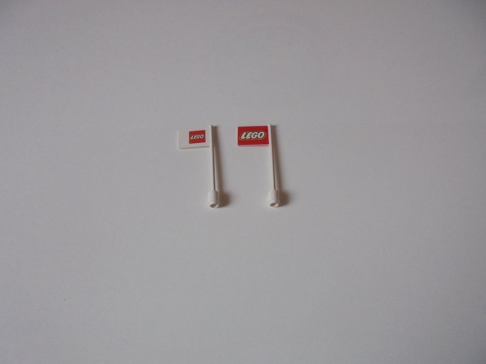 Lego 2 Alte Flaggen Kaufen Auf Ricardo