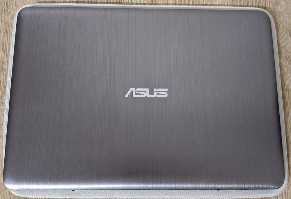 ASUS VivoBook E403NA-GA041T | Acheter sur Ricardo