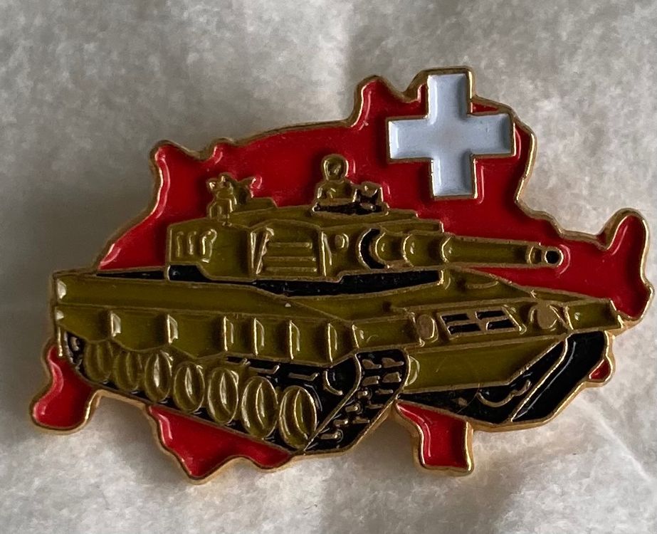 Panzer Pin‘s Schweizer Armee (Gebraucht) in für CHF 8.9 – mit Lieferung ...