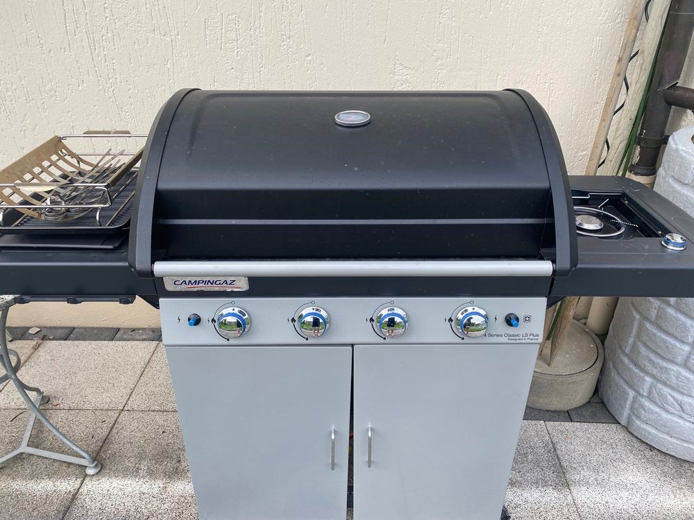 Campingaz Gasgrill Grill 4 Series Classic LS Plus + Zubehör (Gebraucht ...