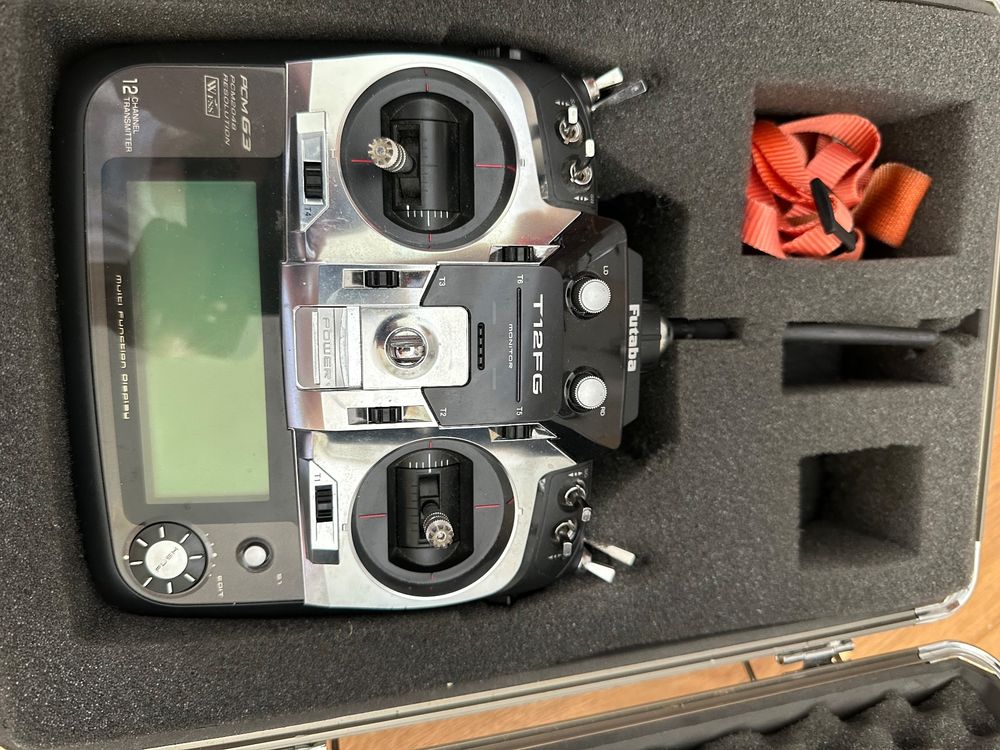 RC Sender Futaba T12FG (Gebraucht) in Muhen für CHF 130 – nur Abholung ...