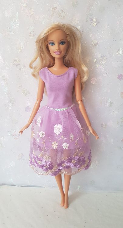 Barbie Kleid (Neu (gemäss Beschreibung)) in Lachen SZ für CHF 10 – mit Lieferung auf Ricardo kaufen
