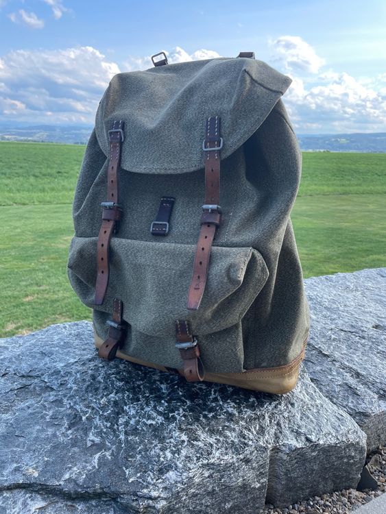 Alter Militärrucksack, alter Schweizer Armeerucksack 1957 | Kaufen auf ...