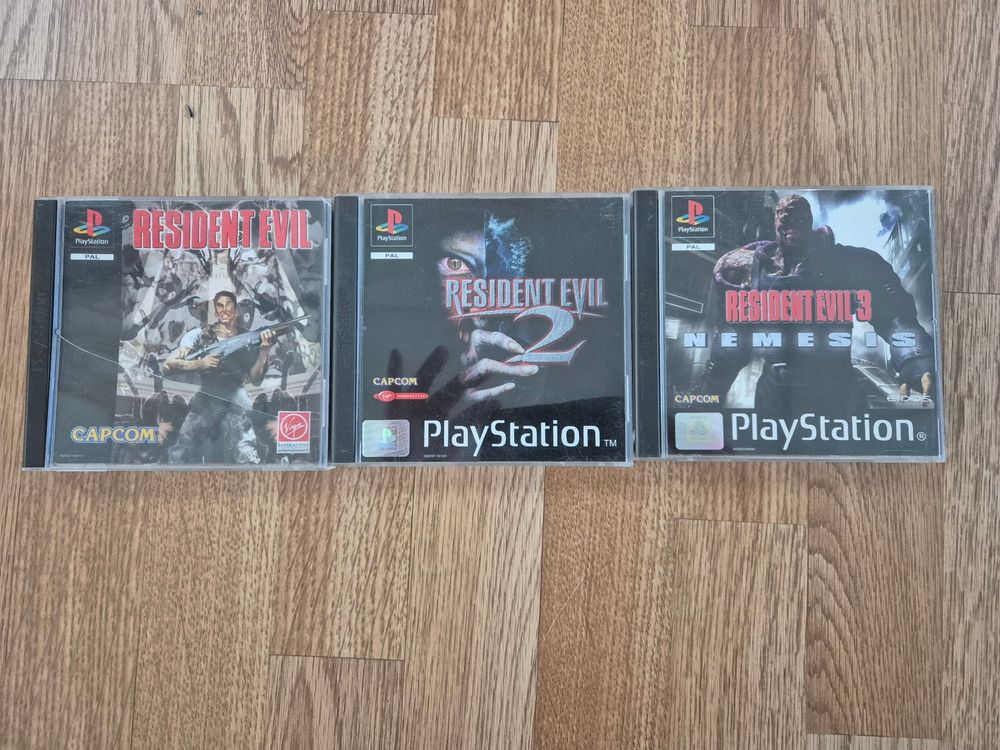 Resident Evil 1,2,3 Nemesis - Playstation PS1 Spiele Top! (Gebraucht ...