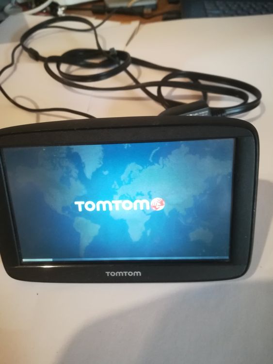 Tom Tom Model:4UUC23, leider ohne Verpackung. (Gebraucht) in Alterswil ...