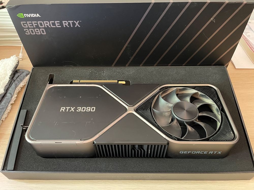 Nvidia Geforce RTX 3090 24GB Founder Edition (FE) (D'occasion) à Genève ...