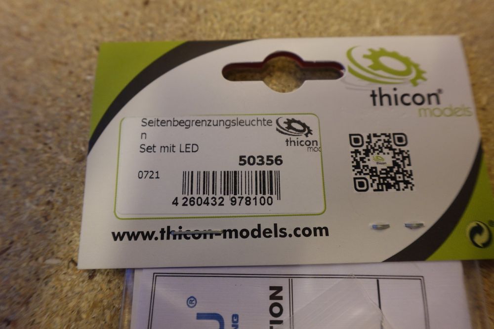 Seitenbegrenzungsleuchten Set mit LED LESU / thicon-models (Neuf avec emballage d'origine) à ...