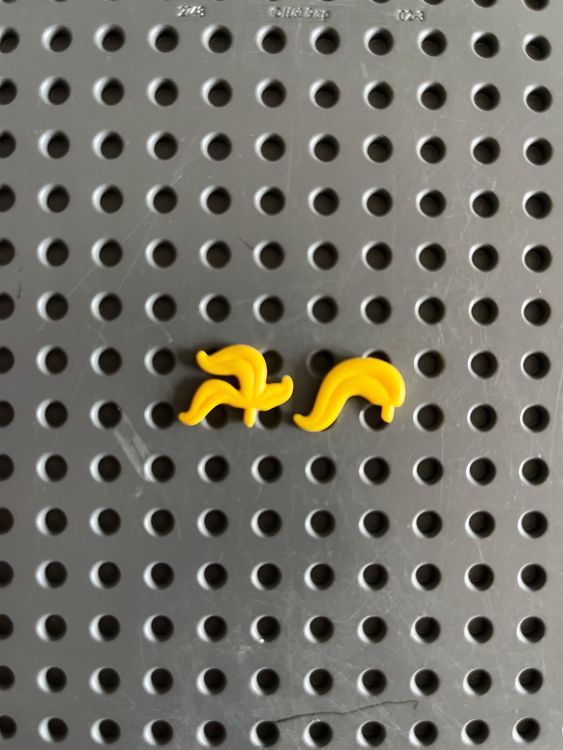 Lego Ritter Black Knights Ritter Helm Fahnen Gelb (Gebraucht) in Wabern ...