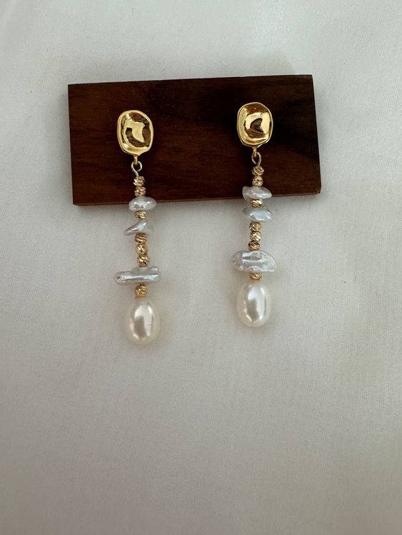 Perlen Ohrringe /Süsswasserperlen echte (Neu und originalverpackt) in Sarnen für CHF 50 – mit ...