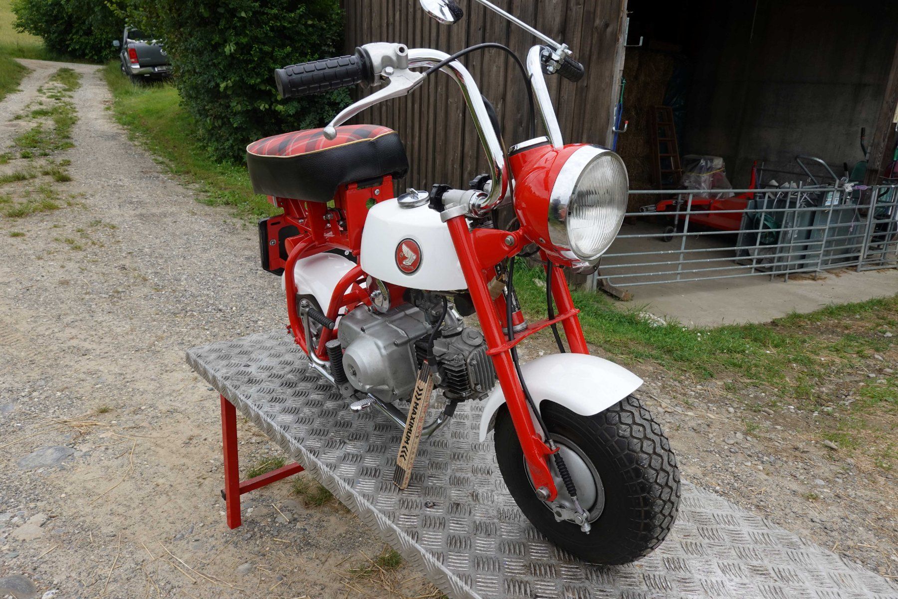 Honda Monkey Z50 M (Gebraucht) in Schaffhausen für CHF 5300 – nur Abholung auf Ricardo kaufen