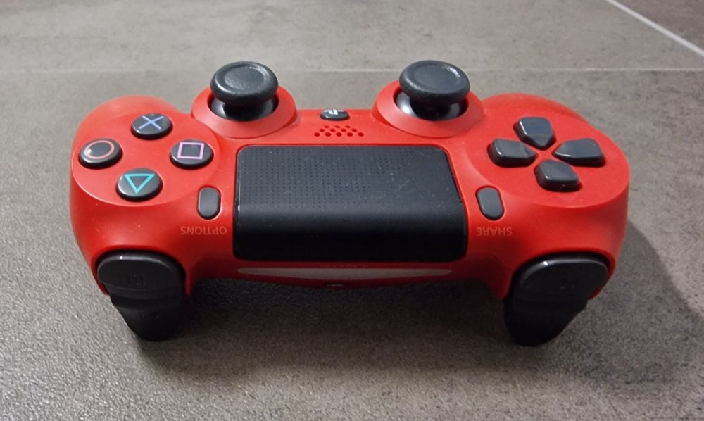 PS4 Dualshock 4 Controller in Rot - schnelle Lieferung! (Gebraucht) in ...
