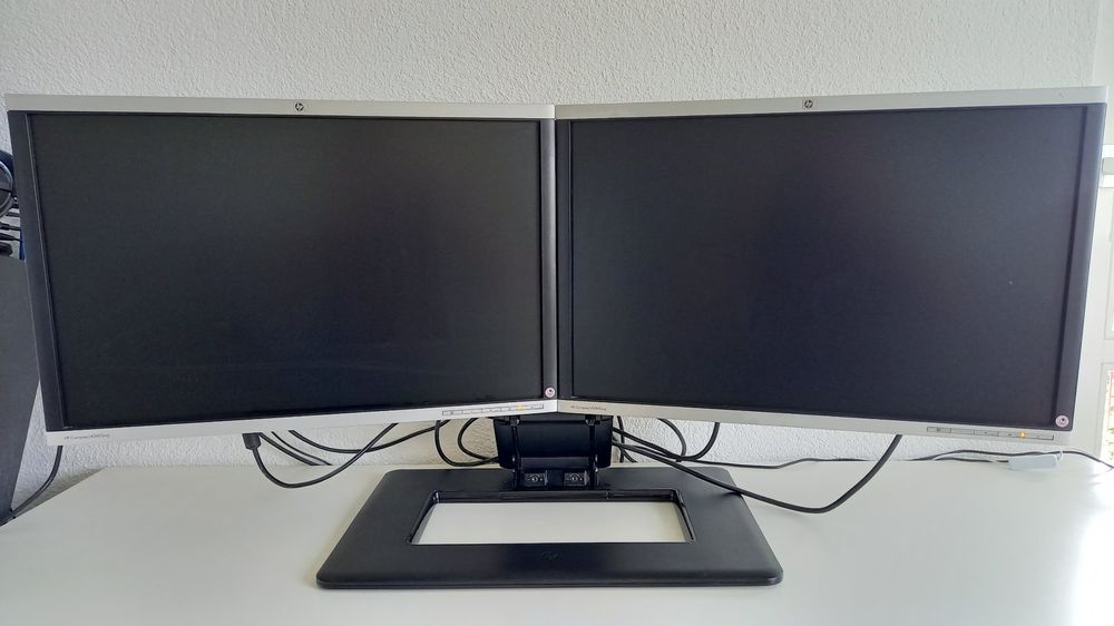 HP Ergotron Monitor-Stativ/Halterung inkl. 2 x 24'' Monitore (Gebraucht ...
