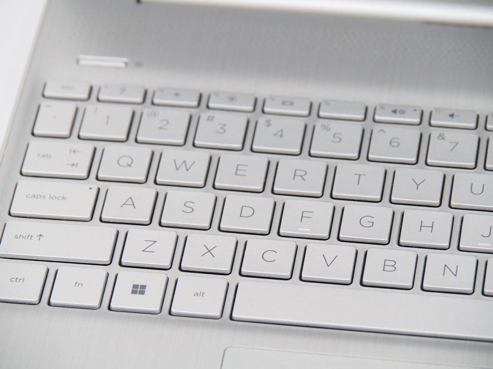 HP Laptop mit Touchscreen "QWERTY" (24040450) (Gebraucht) in Zürich für ...