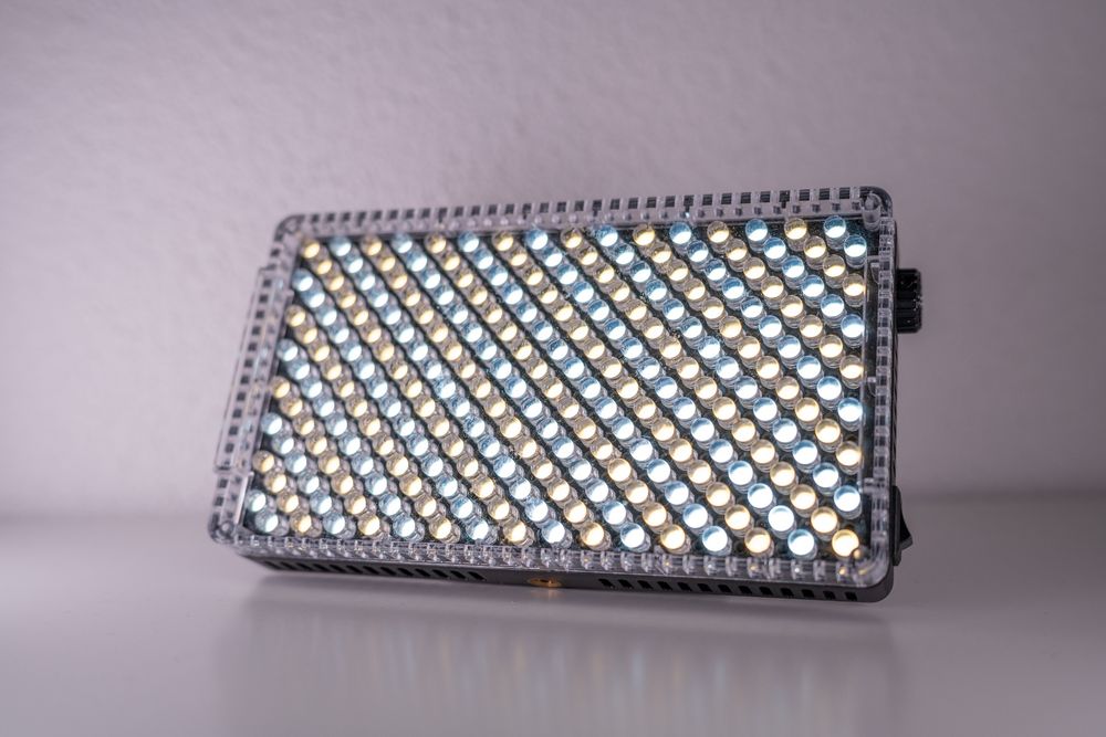 Aputure Amaran F1 (Gebraucht) in Möriken AG für CHF 55 – mit Lieferung ...