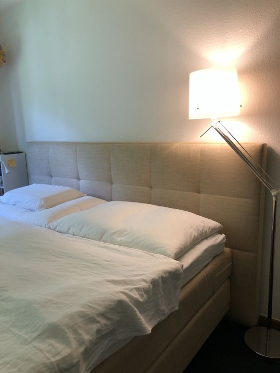Bett 210 X 200