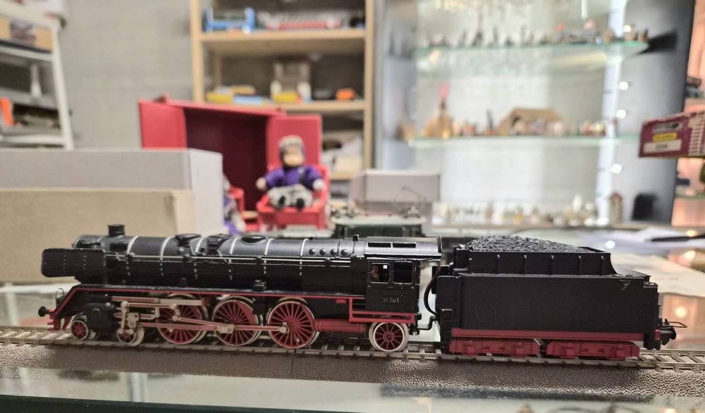 Trix Express 2204 Dampflok mit Tender, Spur H0 DC, in OVP (Gebraucht ...