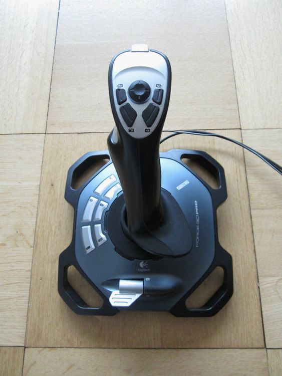 Logitech Joystick Force 3D Pro (Gebraucht) in Zürich für CHF 31 – mit ...