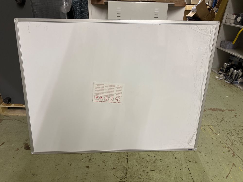 neues Whitboard 90x120cm für Wandmontage (Gebraucht) in Necker für CHF ...