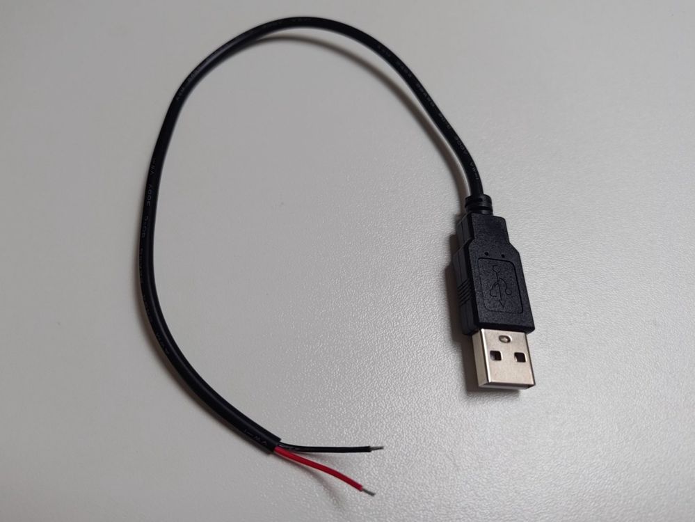 USB Stecker / 2 Drähte / 0.3 m Kabel (Neu und originalverpackt) in ...