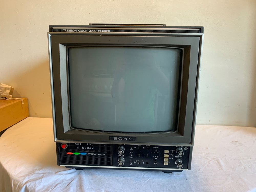 Sony Trinitron Color Vidéo Monitor PVM-1300E (Défectueux) à Geneve pour ...