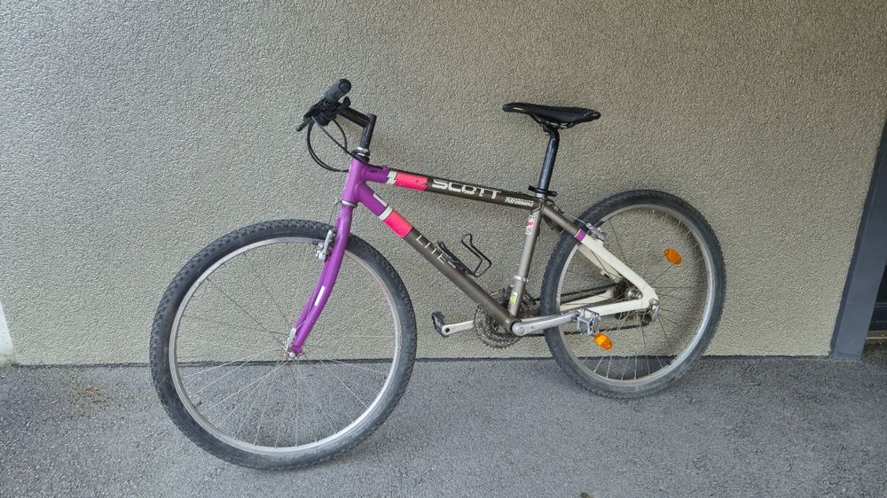 Scott Performance Lite (D'occasion) à Vouvry pour CHF 50 – retrait ...
