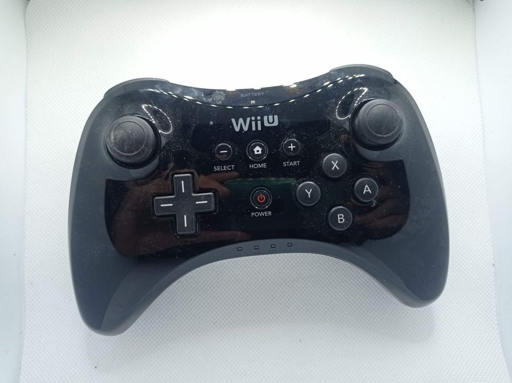 Nintendo Wii U Pro Controller | Kaufen auf Ricardo