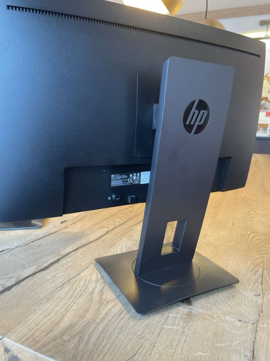 HP Z23n Monitor - Top Zustand - Ideal fürs Homeoffice! (Gebraucht) in ...