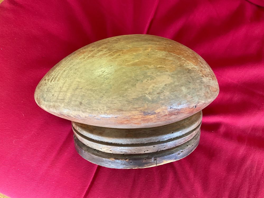 Hutform / Filzform / Hutmacherform aus Holz, 4634 (Gebraucht) in Meilen ...