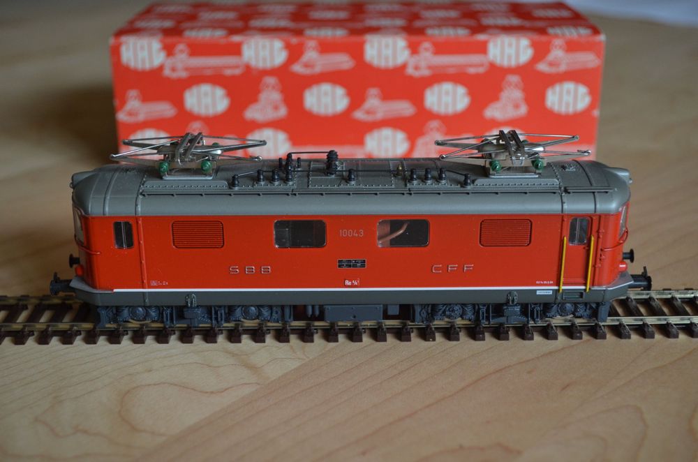 Hag 223 - Re 4/4 rot - SBB - GS analog (Gebraucht) in Cavardiras für CHF 169 – nur Abholung auf ...