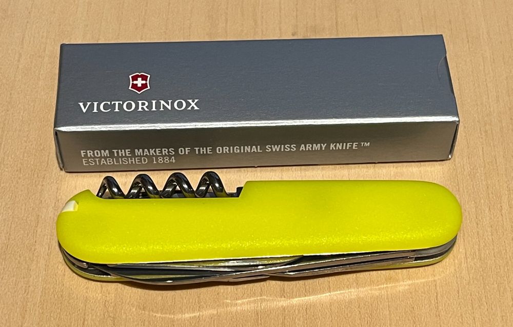 Spartan stay glow Victorinox yellow gelb, selten Sammler (Neu und ...