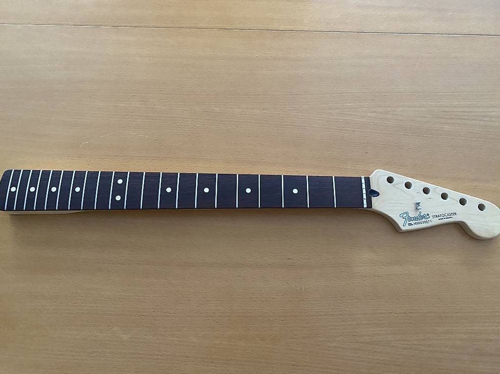 Fender Stratocaster Neck (Gebraucht) in Basel für CHF 210 – mit ...