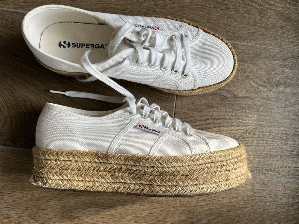 Sitemapcdatahttpsmodeinf Inetcomconverses Compensees Blanches