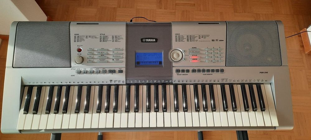 Yamaha Keyboard PSR-295 mit Klappständer (Gebraucht) in Mettmenstetten ...