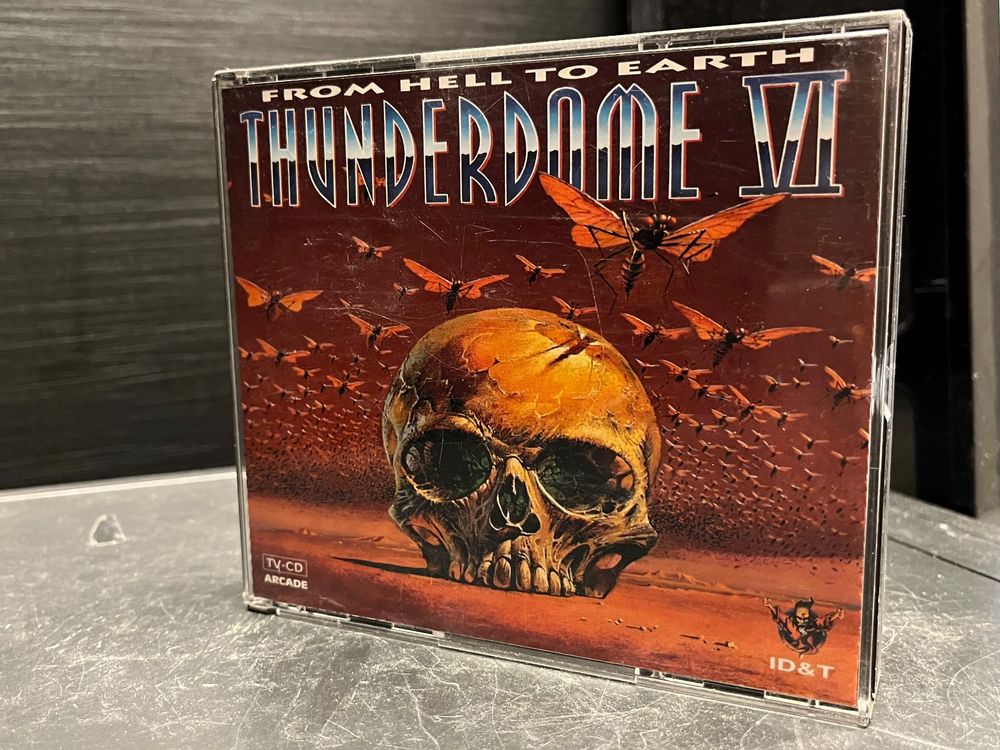 Thunderdome 6 - From Hell to Earth - SRA04A (Gebraucht) in Küsnacht ZH für CHF 15 – mit ...