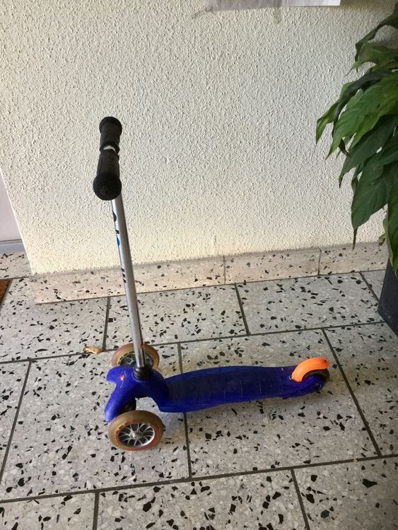 Mini micro Classic blau /Trotti /Scooter (Gebraucht) in Kloten für CHF ...