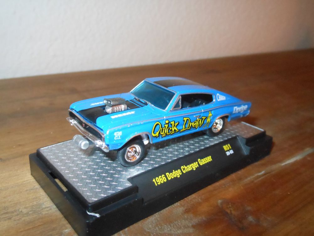 M2 Machines Dodge Charger Gasser 1/64 Neu (Neu und originalverpackt) in ...